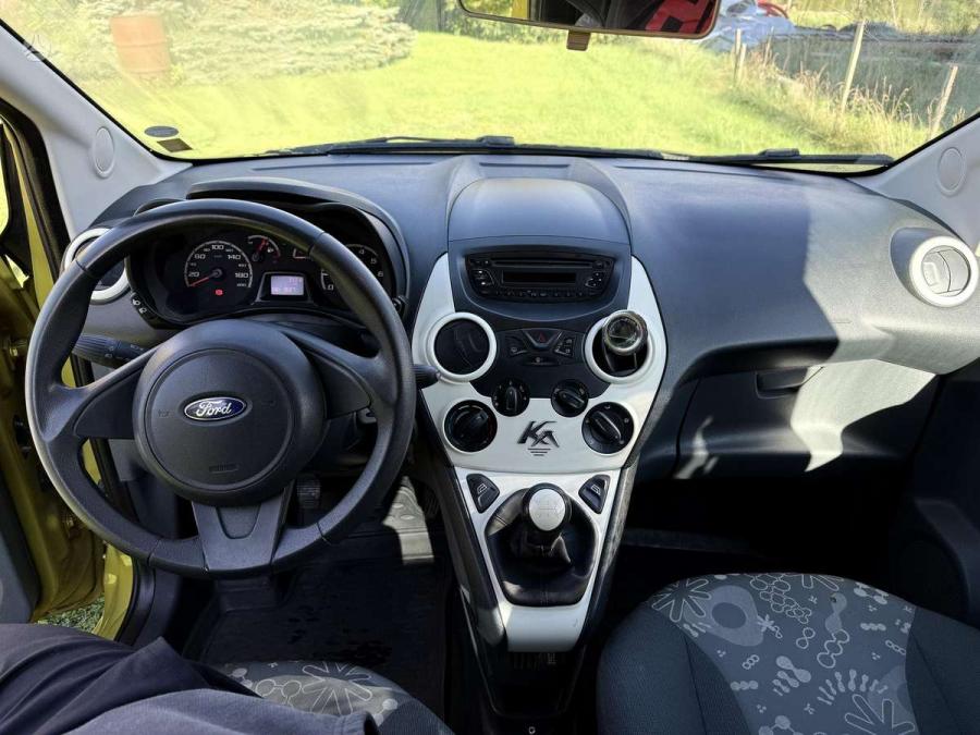 Yellow Ford KA 2014 in Siauliai, with an engine capacity of 1.10 L and mileage of 95 thousand km for 3350 €, photo 11 on AUTOMOTO.COM.LV