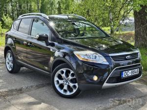 Black Ford Kuga 2008 in Riga, with an engine capacity of 2.00 L and mileage of 247 thousand km for 5870 €, photo 3 on AUTOMOTO.COM.LV