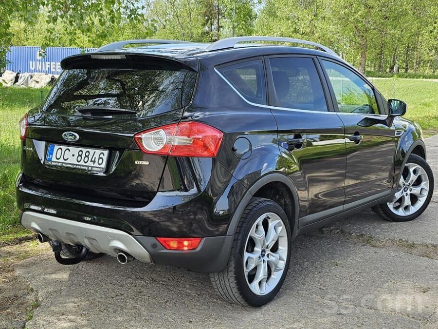 Black Ford Kuga 2008 in Riga, with an engine capacity of 2.00 L and mileage of 247 thousand km for 5870 €, photo 4 on AUTOMOTO.COM.LV