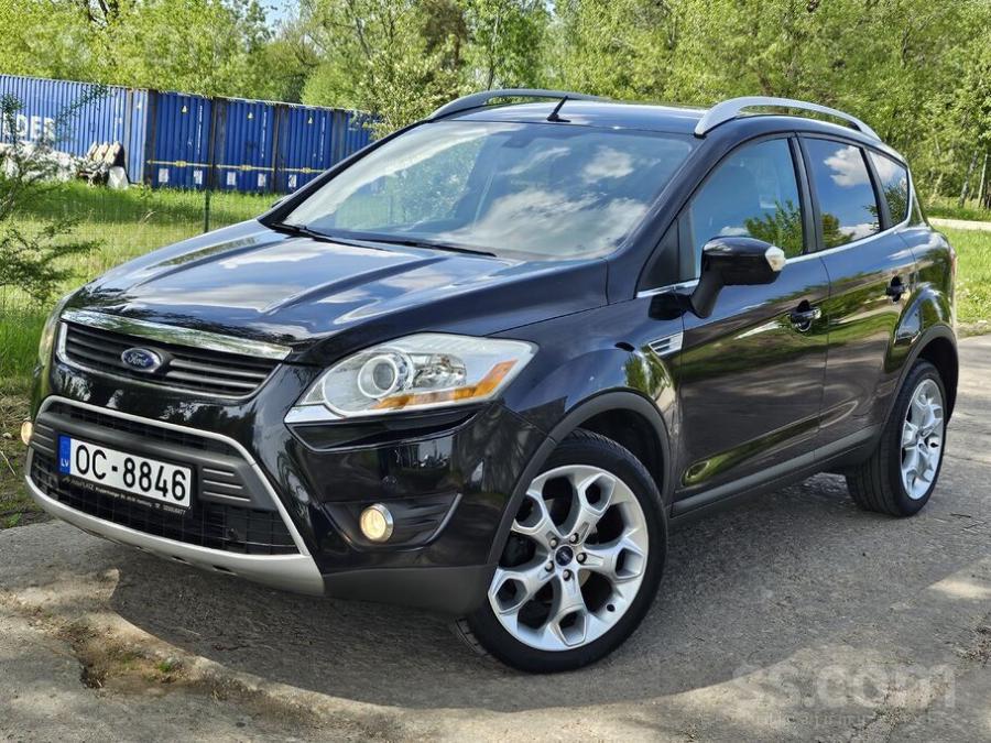 Black Ford Kuga 2008 in Riga, with an engine capacity of 2.00 L and mileage of 247 thousand km for 5870 €, photo 5 on AUTOMOTO.COM.LV
