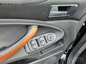 Black Ford Kuga 2008 in Riga, with an engine capacity of 2.00 L and mileage of 247 thousand km for 5870 €, photo 12 on AUTOMOTO.COM.LV