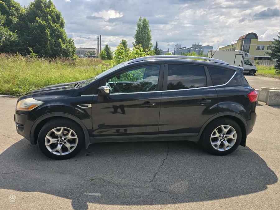 Black Ford Kuga 2008 in Panevezys, with an engine capacity of 2.00 L and mileage of 254 thousand km for 3600 €, photo 3 on AUTOMOTO.COM.LV