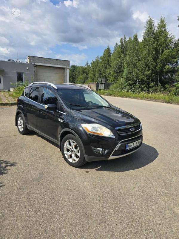 Black Ford Kuga 2008 in Panevezys, with an engine capacity of 2.00 L and mileage of 254 thousand km for 3600 €, photo 5 on AUTOMOTO.COM.LV