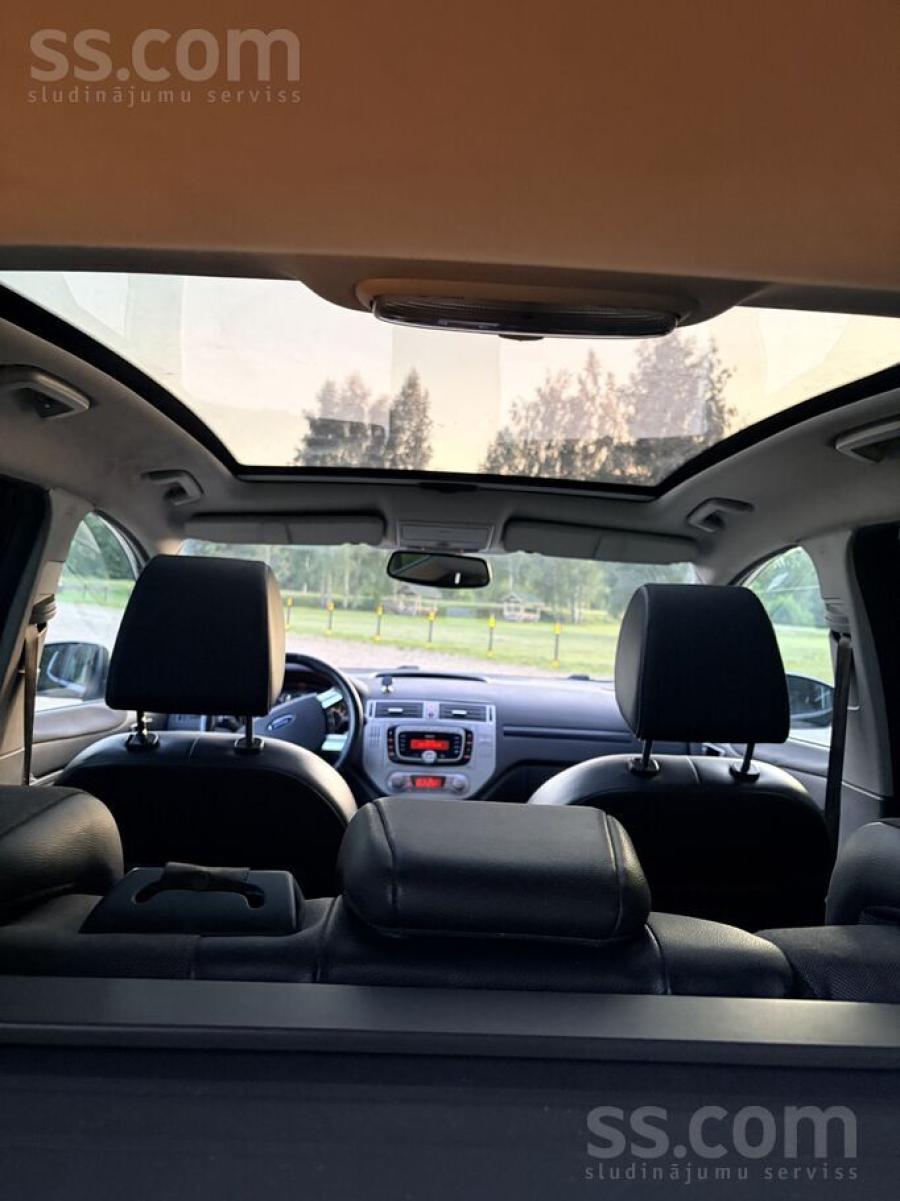 Black Ford Kuga 2008 in Riga, with an engine capacity of 2.00 L and mileage of 303 thousand km for 5500 €, photo 9 on AUTOMOTO.COM.LV
