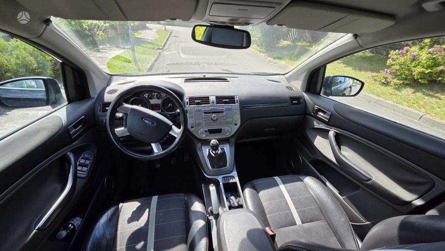 Black Ford Kuga 2008 in Vilnius, with an engine capacity of 2.00 L and mileage of 238 thousand km for 3200 €, photo 11 on AUTOMOTO.COM.LV