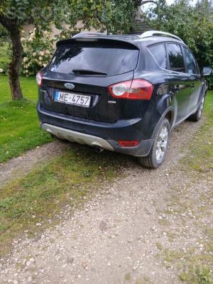 Melns Ford Kuga 2008 Rīga, ar dzinēja tilpumu 2.00 L un nobraukumu 419 tūkst. km par 4600 €, foto 3 vietnē AUTOMOTO.COM.LV
