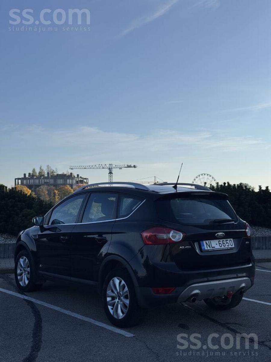 Black Ford Kuga 2008 in Riga, with an engine capacity of 2.00 L and mileage of 266 thousand km for 4300 €, photo 3 on AUTOMOTO.COM.LV