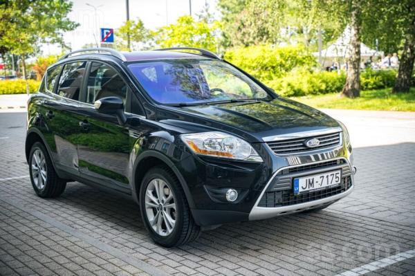 Black Ford Kuga 2009 in Riga, with an engine capacity of 2.00 L and mileage of 197 thousand km for 4990 €, photo 3 on AUTOMOTO.COM.LV