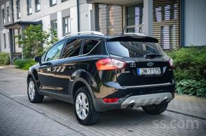 Black Ford Kuga 2009 in Riga, with an engine capacity of 2.00 L and mileage of 197 thousand km for 4990 €, photo 6 on AUTOMOTO.COM.LV