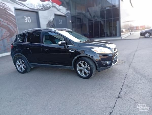 Black Ford Kuga 2009 in Kaunas, with an engine capacity of 2.00 L and mileage of 173 thousand km for 4700 €, photo 5 on AUTOMOTO.COM.LV