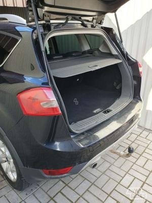 Black Ford Kuga 2009 in Siauliai, with an engine capacity of 2.00 L and mileage of 333 thousand km for 5200 €, photo 11 on AUTOMOTO.COM.LV