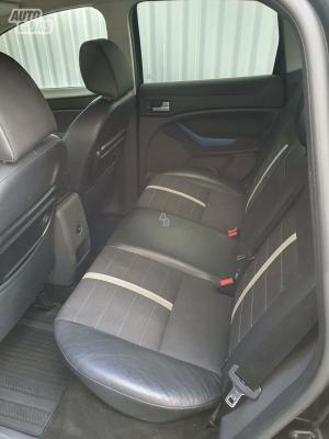 Black Ford Kuga 2009 in Siauliai, with an engine capacity of 2.00 L and mileage of 333 thousand km for 5200 €, photo 13 on AUTOMOTO.COM.LV