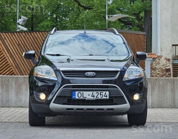 Melns Ford Kuga 2009 Jelgava, ar dzinēja tilpumu 2.00 L un nobraukumu 250 tūkst. km par 5990 €, foto 2 vietnē AUTOMOTO.COM.LV