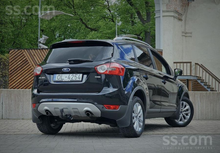 Melns Ford Kuga 2009 Jelgava, ar dzinēja tilpumu 2.00 L un nobraukumu 250 tūkst. km par 5990 €, foto 9 vietnē AUTOMOTO.COM.LV