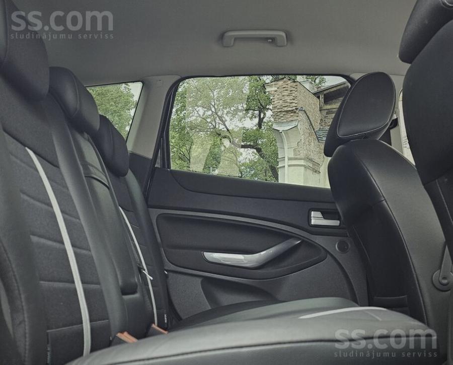 Melns Ford Kuga 2009 Jelgava, ar dzinēja tilpumu 2.00 L un nobraukumu 250 tūkst. km par 5990 €, foto 16 vietnē AUTOMOTO.COM.LV