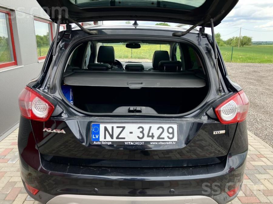 Black Ford Kuga 2009 in Talsi, with an engine capacity of 2.00 L and mileage of 283 thousand km for 5999 €, photo 17 on AUTOMOTO.COM.LV