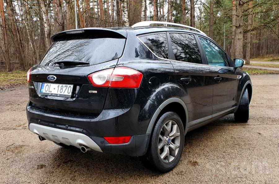 Black Ford Kuga 2009 in Riga, with an engine capacity of 2.00 L and mileage of 193 thousand km for 4995 €, photo 4 on AUTOMOTO.COM.LV