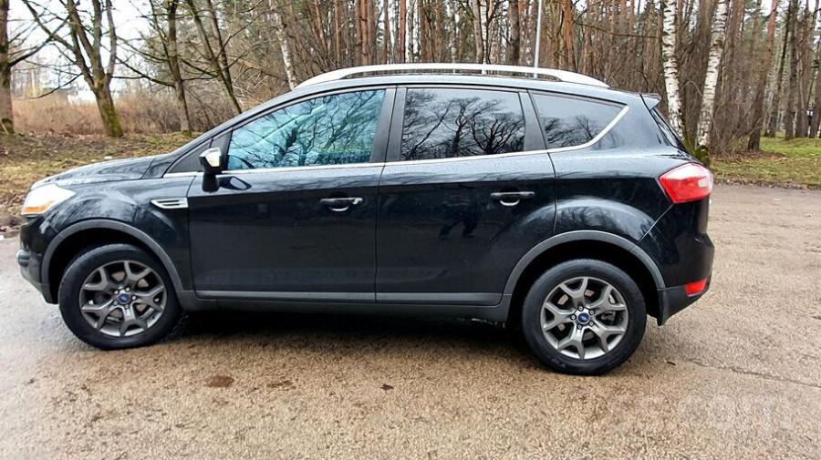 Black Ford Kuga 2009 in Riga, with an engine capacity of 2.00 L and mileage of 193 thousand km for 4995 €, photo 7 on AUTOMOTO.COM.LV