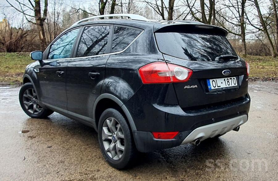 Black Ford Kuga 2009 in Riga, with an engine capacity of 2.00 L and mileage of 193 thousand km for 4995 €, photo 8 on AUTOMOTO.COM.LV