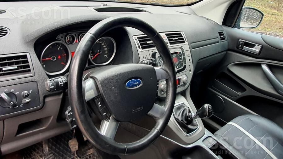 Black Ford Kuga 2009 in Riga, with an engine capacity of 2.00 L and mileage of 193 thousand km for 4995 €, photo 16 on AUTOMOTO.COM.LV