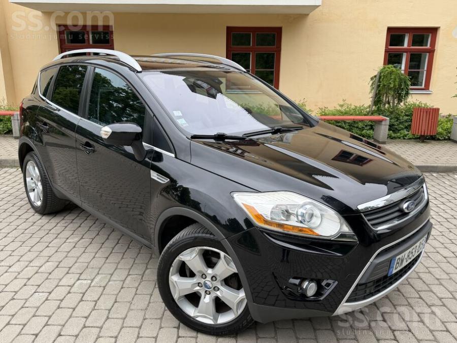 Black Ford Kuga 2009 in Riga, with an engine capacity of 2.00 L and mileage of 229 thousand km for 5950 €, photo 4 on AUTOMOTO.COM.LV