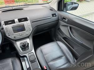 Black Ford Kuga 2009 in Riga, with an engine capacity of 2.00 L and mileage of 229 thousand km for 5950 €, photo 22 on AUTOMOTO.COM.LV