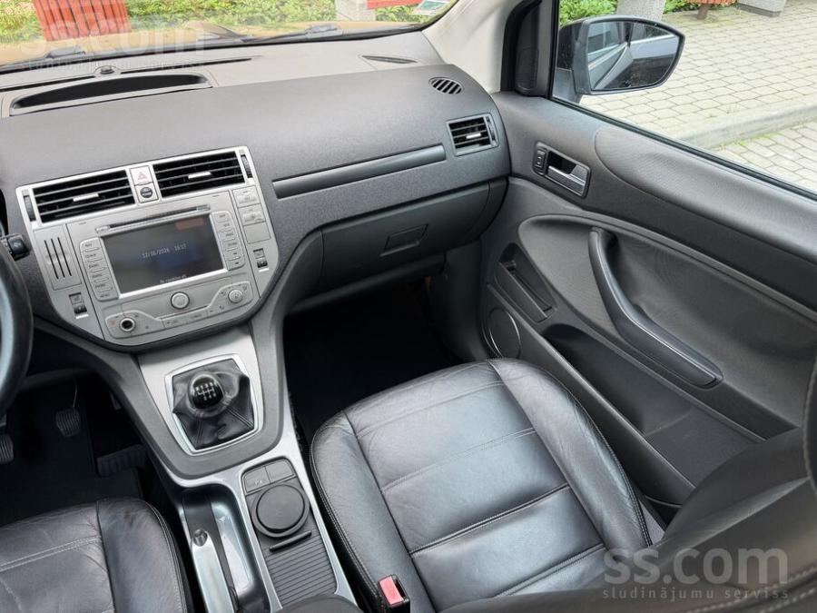Black Ford Kuga 2009 in Riga, with an engine capacity of 2.00 L and mileage of 229 thousand km for 5950 €, photo 22 on AUTOMOTO.COM.LV