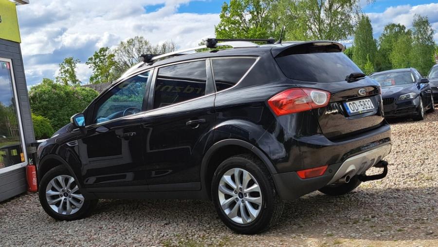 Melns Ford Kuga 2009 Rīga, ar dzinēja tilpumu 2.00 L un nobraukumu 193 tūkst. km par 6490 €, foto 6 vietnē AUTOMOTO.COM.LV