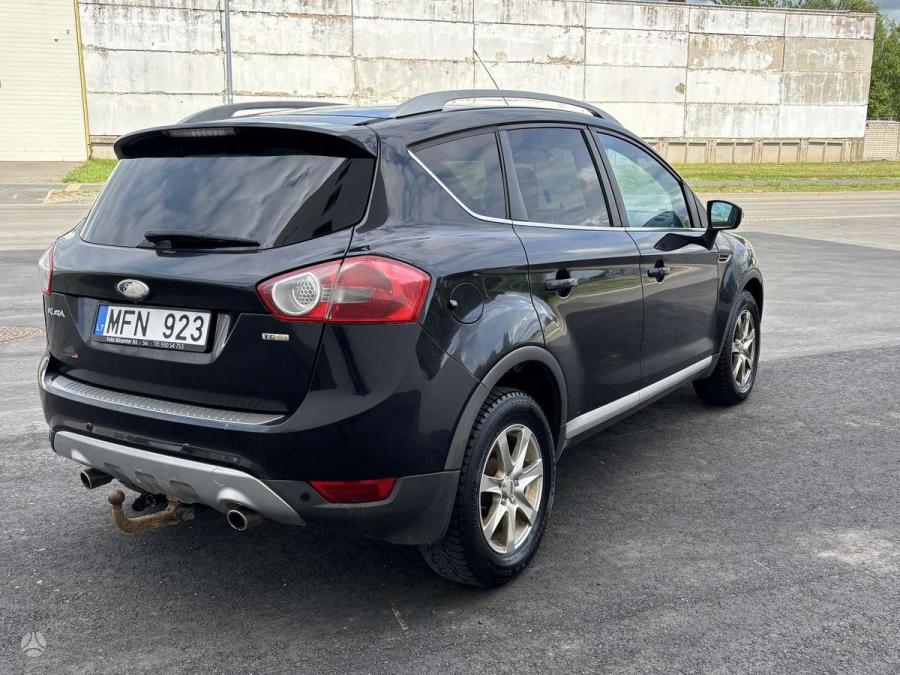 Melns Ford Kuga 2009 Mažeikiai, ar dzinēja tilpumu 2.00 L un nobraukumu 336 tūkst. km par 1900 €, foto 6 vietnē AUTOMOTO.COM.LV