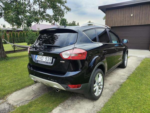 Black Ford Kuga 2009 in Taurage, with an engine capacity of 2.00 L and mileage of 247 thousand km for 4999 €, photo 4 on AUTOMOTO.COM.LV