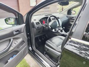 Melns Ford Kuga 2009 Tauragė, ar dzinēja tilpumu 2.00 L un nobraukumu 247 tūkst. km par 4999 €, foto 10 vietnē AUTOMOTO.COM.LV