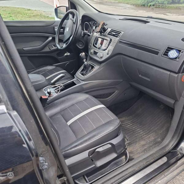 Melns Ford Kuga 2009 Kauņa, ar dzinēja tilpumu 2.00 L un nobraukumu 345 tūkst. km par 3650 €, foto 7 vietnē AUTOMOTO.COM.LV