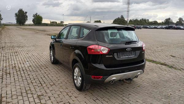 Ford Kuga 2009 Marijampole vietnē Melns Ford Kuga 2009 Marijampole, ar dzinēja tilpumu 2.00 L un nobraukumu 180 tūkst. km par 4700 €, foto 6 vietnē AUTOMOTO.COM.LV