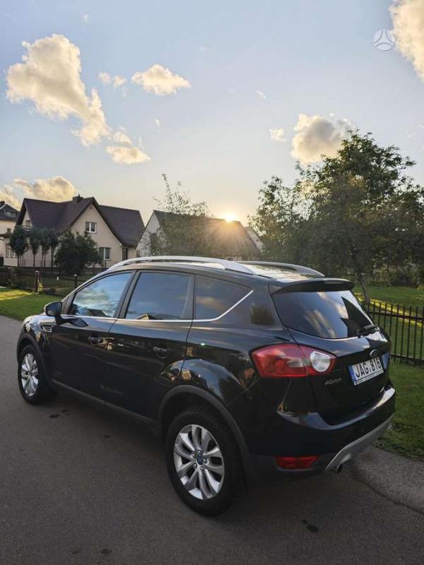 Ford Kuga 2009 Kauņa vietnē Melns Ford Kuga 2009 Kauņa, ar dzinēja tilpumu 2.00 L un nobraukumu 314 tūkst. km par 3250 €, foto 6 vietnē AUTOMOTO.COM.LV