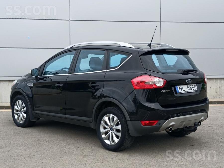 Melns Ford Kuga 2009 Rīga, ar dzinēja tilpumu 2.00 L un nobraukumu 266 tūkst. km par 4590 €, foto 8 vietnē AUTOMOTO.COM.LV