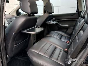 Melns Ford Kuga 2009 Rīga, ar dzinēja tilpumu 2.00 L un nobraukumu 266 tūkst. km par 4590 €, foto 13 vietnē AUTOMOTO.COM.LV