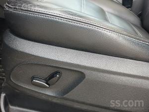 Melns Ford Kuga 2009 Rīga, ar dzinēja tilpumu 2.00 L un nobraukumu 266 tūkst. km par 4590 €, foto 19 vietnē AUTOMOTO.COM.LV