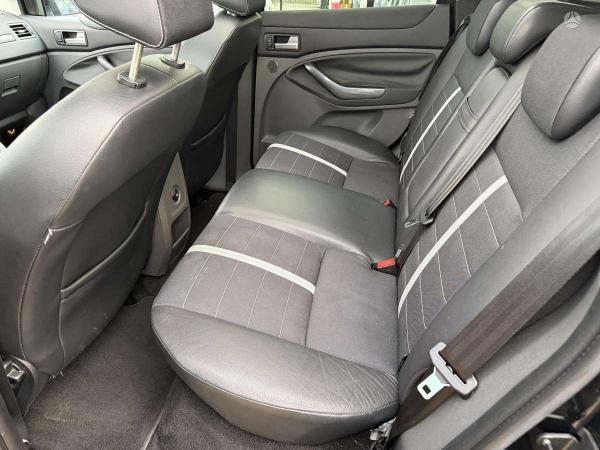 Black Ford Kuga 2009 in Vilnius, with an engine capacity of 2.00 L and mileage of 200 thousand km for 5999 €, photo 11 on AUTOMOTO.COM.LV