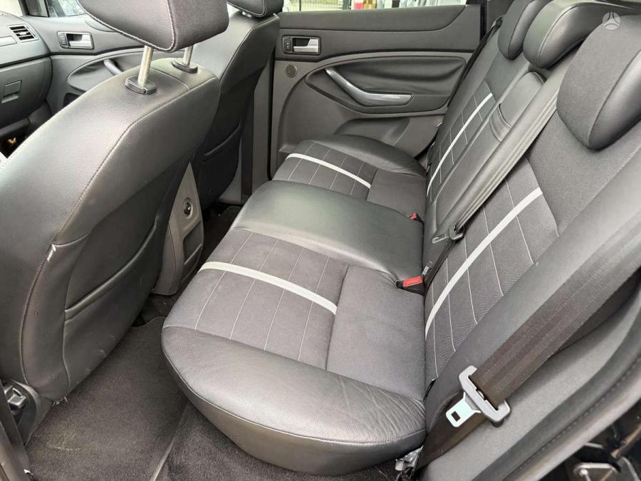 Melns Ford Kuga 2009 Viļņa, ar dzinēja tilpumu 2.00 L un nobraukumu 200 tūkst. km par 5999 €, foto 11 vietnē AUTOMOTO.COM.LV