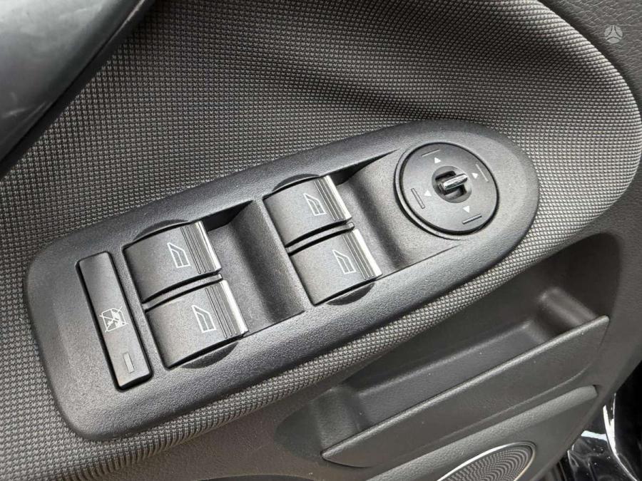 Melns Ford Kuga 2009 Viļņa, ar dzinēja tilpumu 2.00 L un nobraukumu 200 tūkst. km par 5999 €, foto 19 vietnē AUTOMOTO.COM.LV