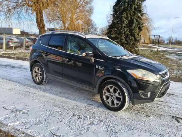 Melns Ford Kuga 2010 Marijampole, ar dzinēja tilpumu 2.00 L un nobraukumu 223 tūkst. km par 4500 €, foto 3 vietnē AUTOMOTO.COM.LV