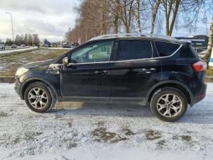 Black Ford Kuga 2010 in Marijampole, with an engine capacity of 2.00 L and mileage of 223 thousand km for 4500 €, photo 13 on AUTOMOTO.COM.LV