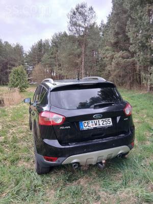 Black Ford Kuga 2010 in Vilnius, with an engine capacity of 2.00 L and mileage of 212 thousand km for 3500 €, photo 7 on AUTOMOTO.COM.LV