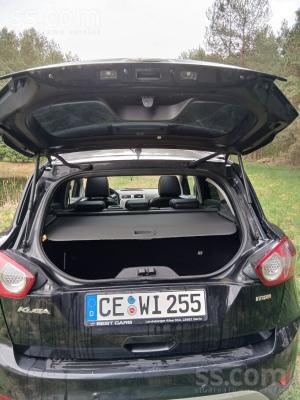 Black Ford Kuga 2010 in Vilnius, with an engine capacity of 2.00 L and mileage of 212 thousand km for 3500 €, photo 8 on AUTOMOTO.COM.LV
