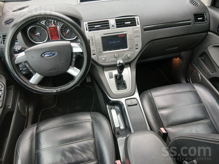 Black Ford Kuga 2010 in Vilnius, with an engine capacity of 2.00 L and mileage of 212 thousand km for 3500 €, photo 10 on AUTOMOTO.COM.LV