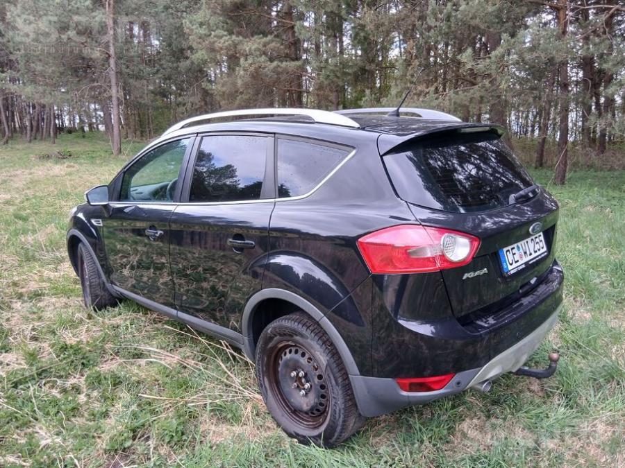 Black Ford Kuga 2010 in Vilnius, with an engine capacity of 2.00 L and mileage of 212 thousand km for 3500 €, photo 18 on AUTOMOTO.COM.LV