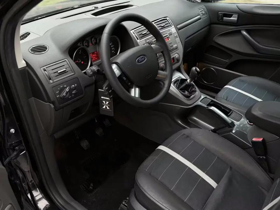 Melns Ford Kuga 2010 Rīga, ar dzinēja tilpumu 2.00 L un nobraukumu 208 tūkst. km par 6500 €, foto 8 vietnē AUTOMOTO.COM.LV