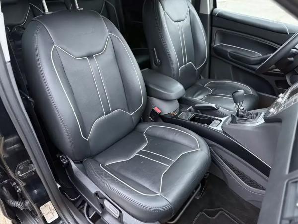 Black Ford Kuga 2010 in Riga, with an engine capacity of 2.00 L and mileage of 249 thousand km for 3500 €, photo 8 on AUTOMOTO.COM.LV