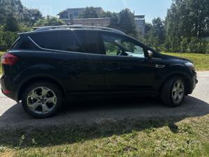 Black Ford Kuga 2010 in Riga, with an engine capacity of 2.00 L and mileage of 262 thousand km for 4500 €, photo 11 on AUTOMOTO.COM.LV