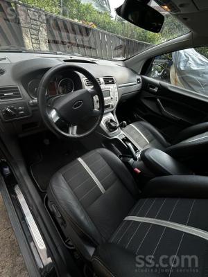 Black Ford Kuga 2010 in Riga, with an engine capacity of 2.00 L and mileage of 262 thousand km for 4500 €, photo 14 on AUTOMOTO.COM.LV